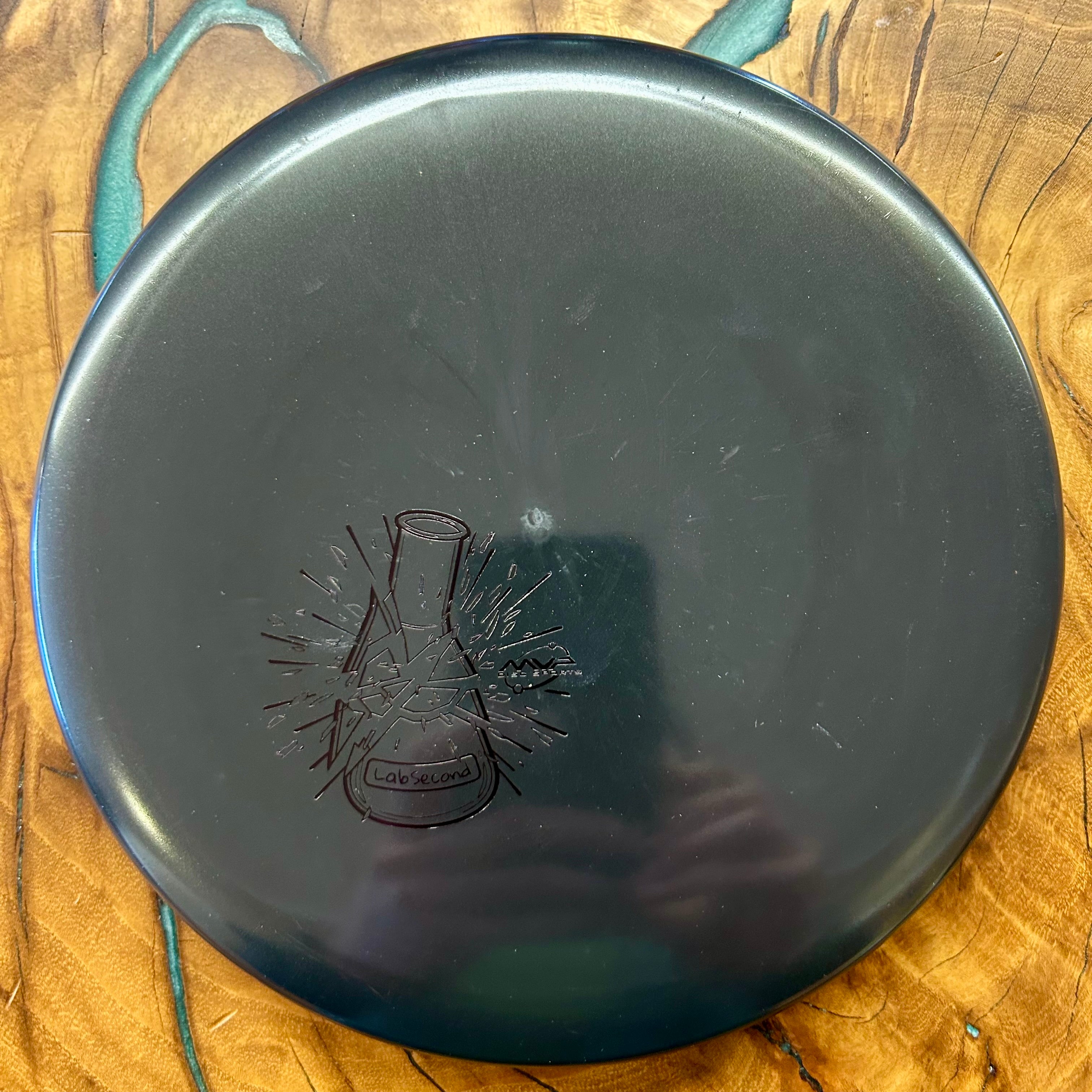 Streamline Lab Second Neutron Echo – ADK Discs